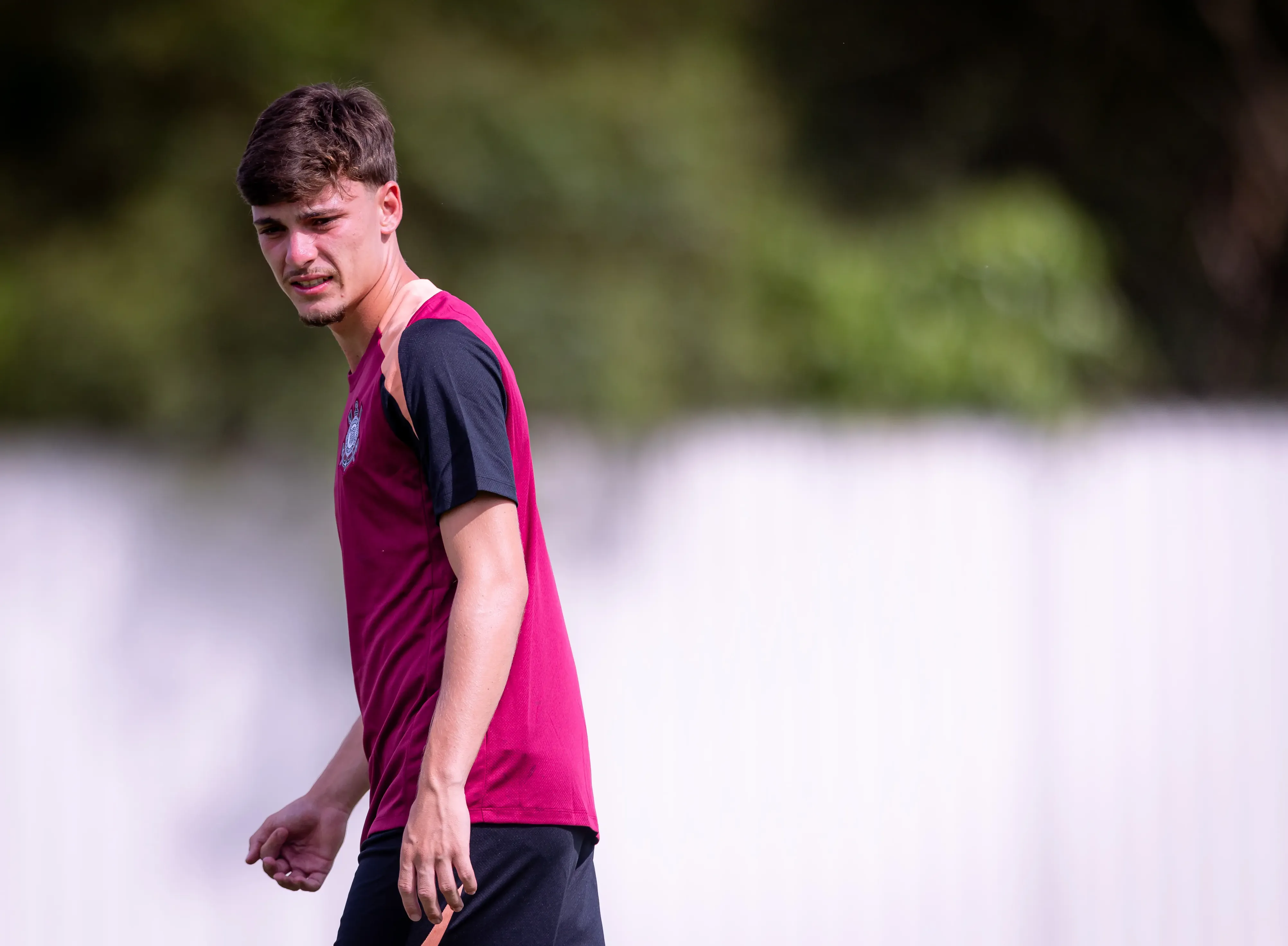 Bidon assume a camisa 7 do Corinthians, e Vitinho herda a 11 de Romero