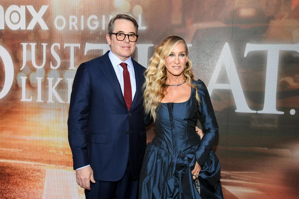 Sarah Jessica Parker & Matthew Broderick show how their romance is ...