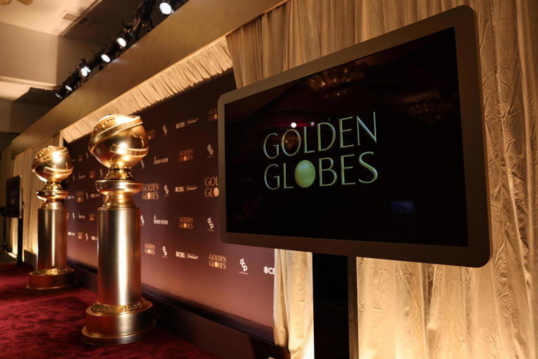 Golden Globes picks & what’s new at the movies