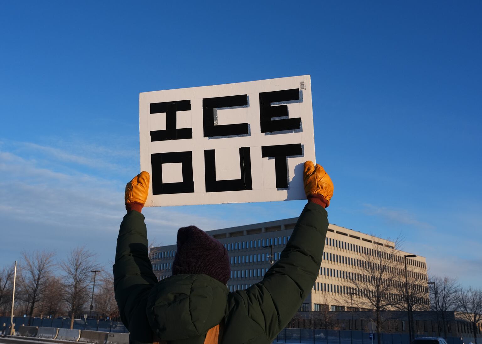 Protesters take to streets across US after shootings in Minneapolis and ...