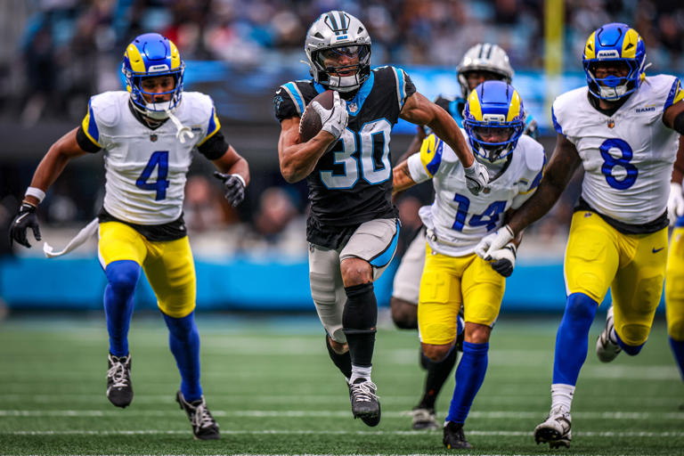 NFC wild card Saturday discussion: Rams and Panthers play the early game