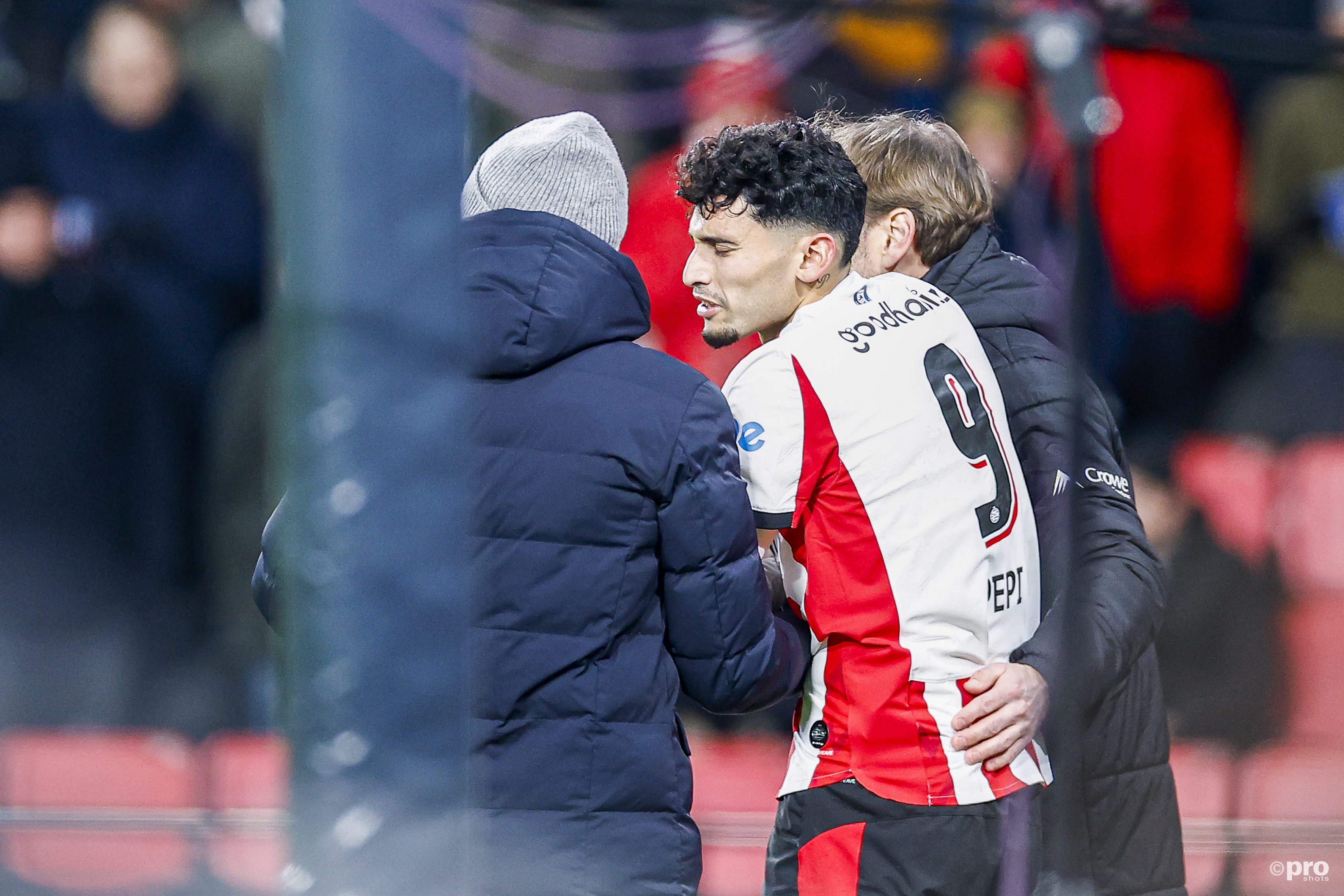 PSV ziet scorende Pepi uitvallen met blessure: 'Voortekenen niet positief'