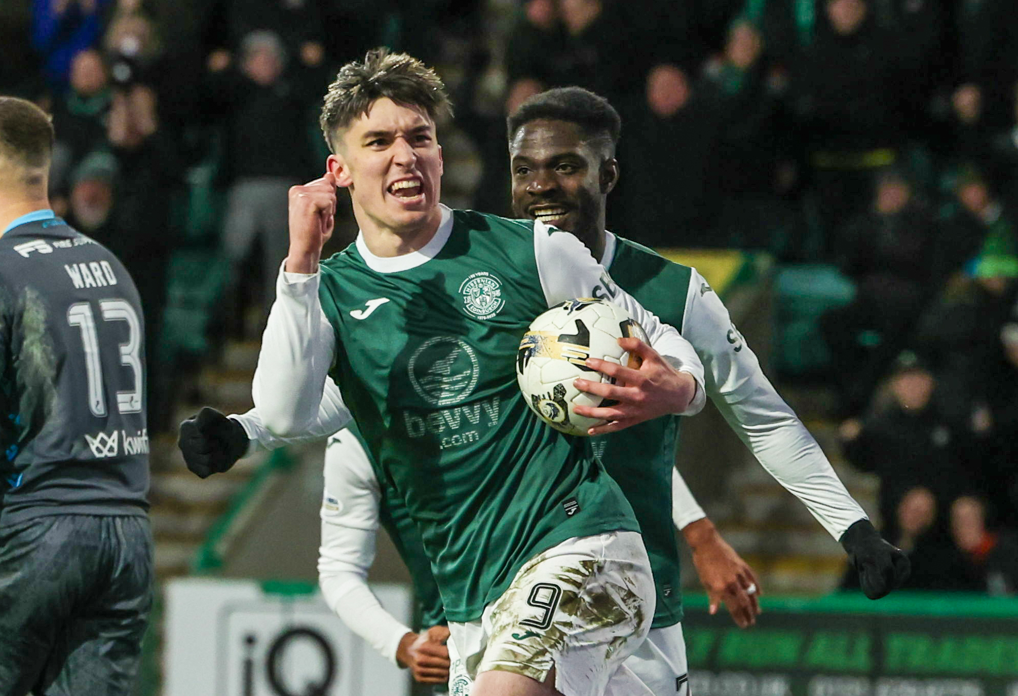 'What's the rush?' - Why Hibs hitman Kieron Bowie has been urged to ...