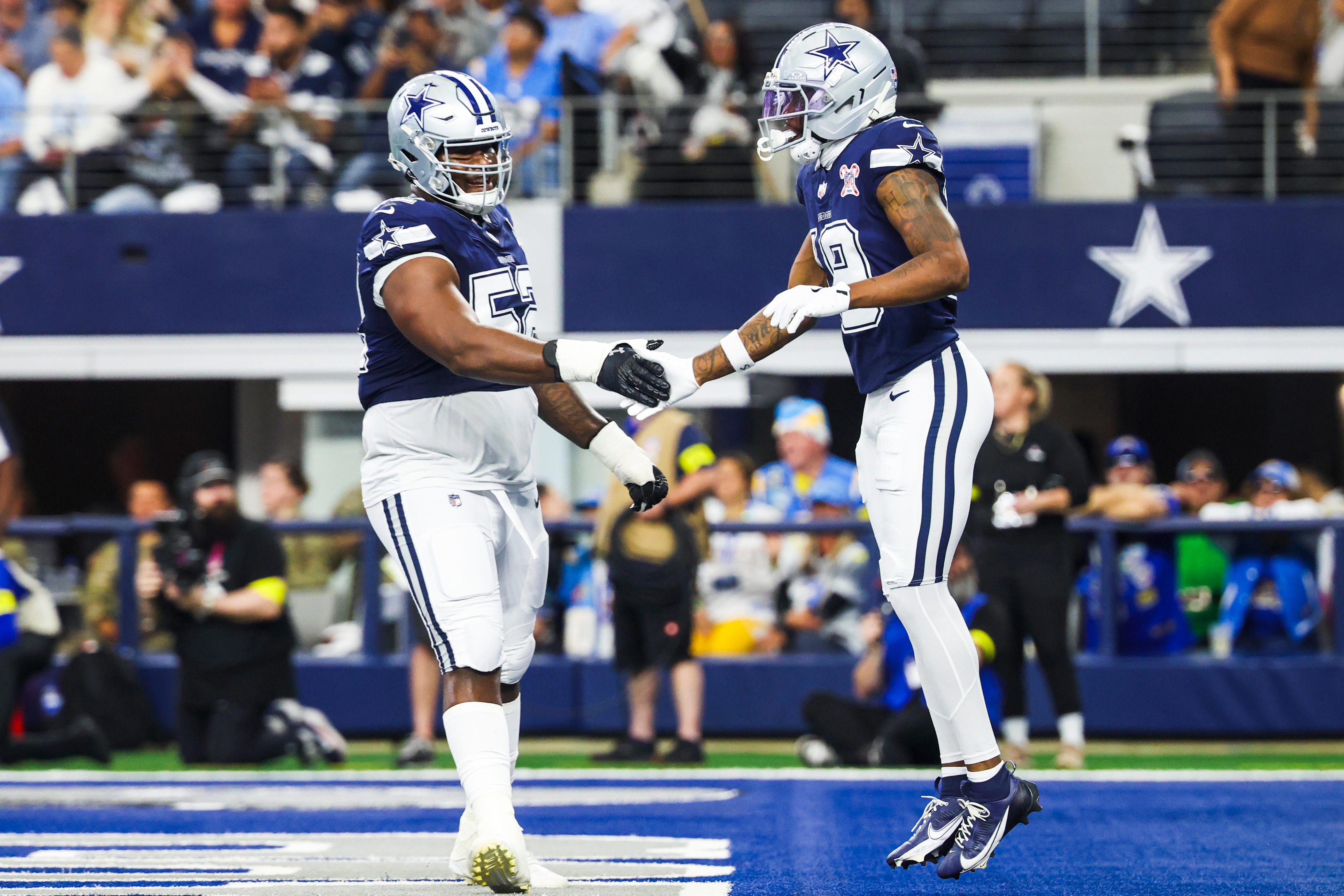 Cowboys OG Tyler Booker named to PFWA All-Rookie Team