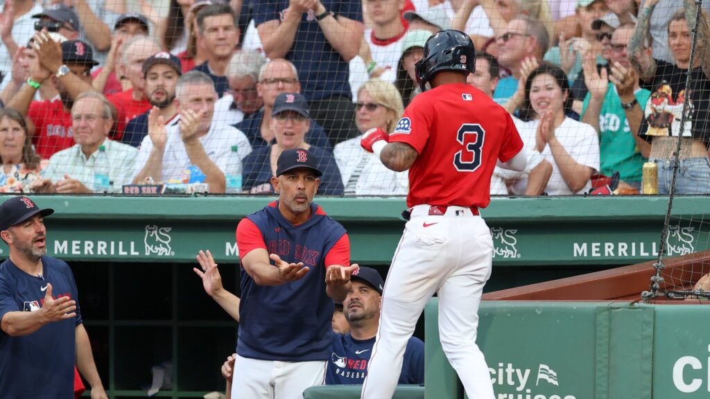Alex Cora shoots down potential 'fix' for crowded Red Sox outfield