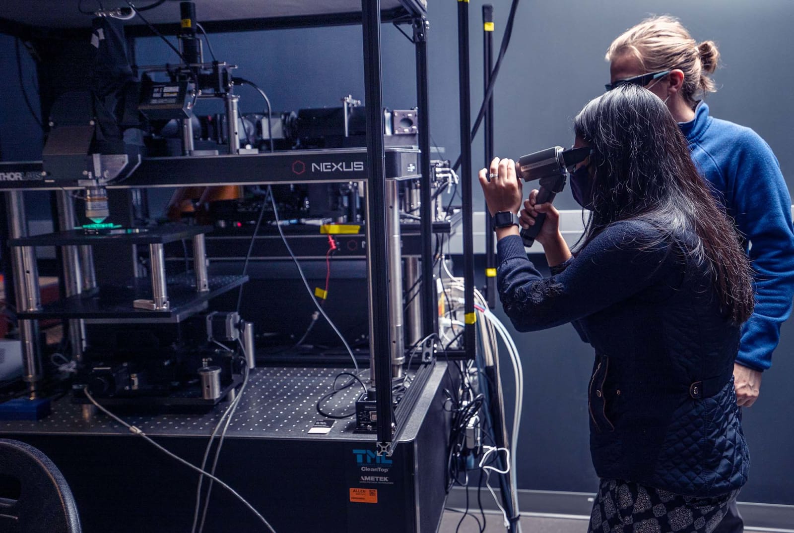 New 'glue sniffer' sensor lets scientists watch brain cells talk in ...