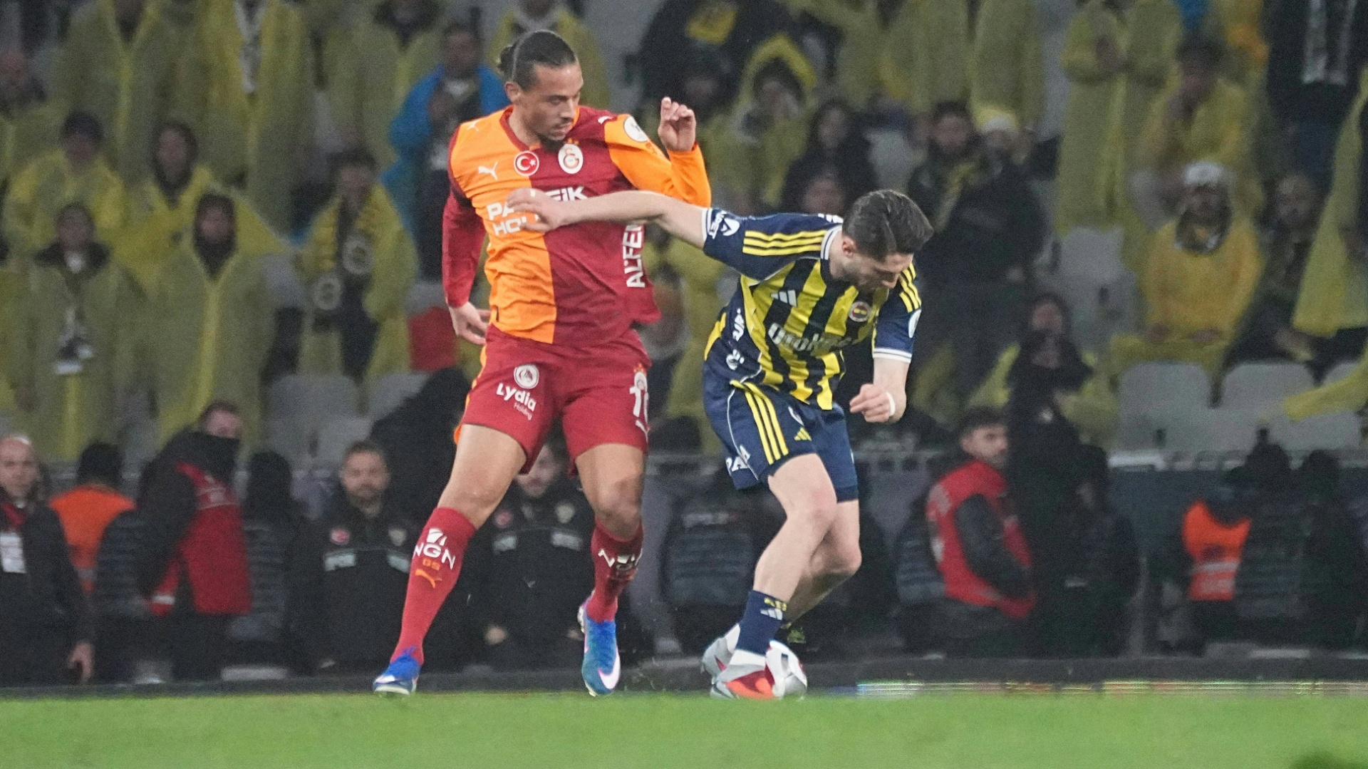 Fußball: Supercup-Niederlage - Sané und Gündogan verpassen Titel