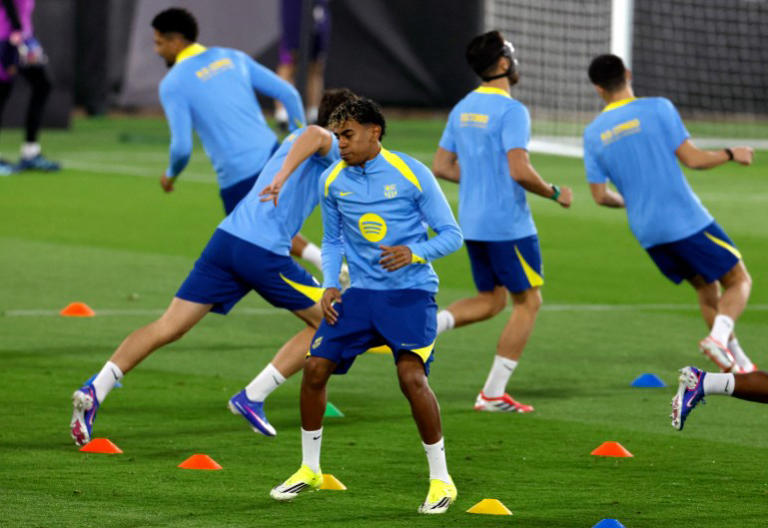 Barcelona vs Real Madrid: Supercopa final 2026 – El Clasico, teams, start