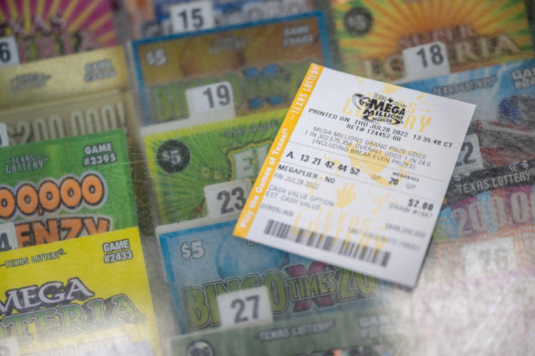 Man scores $1 million lottery win thanks to brotherly luck