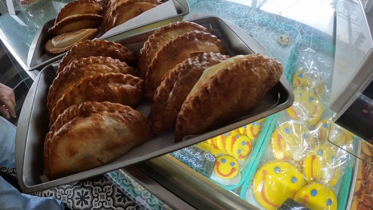 Bake shop brings old world recipes to West Tampa