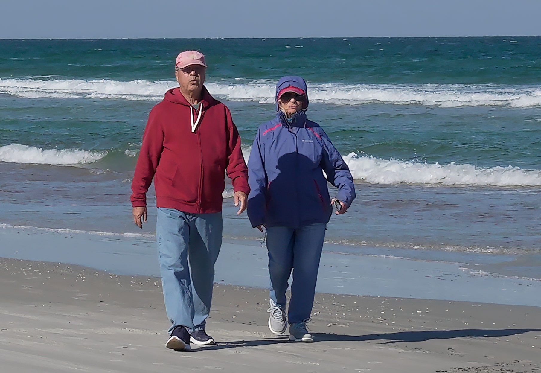 Cold weather shelters open amid Florida cold front, freezing temps