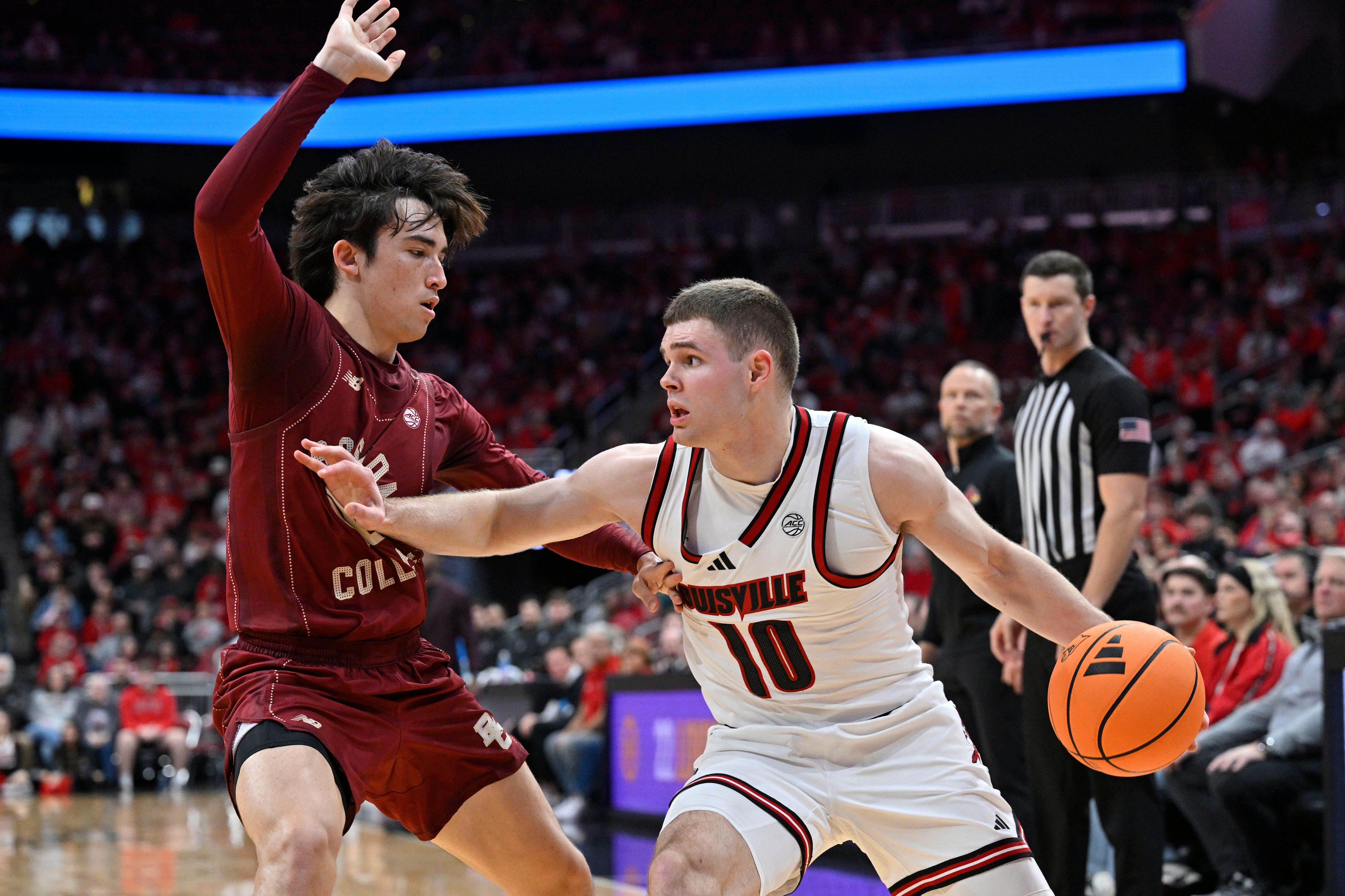 What channel is Louisville basketball game vs Virginia on today?