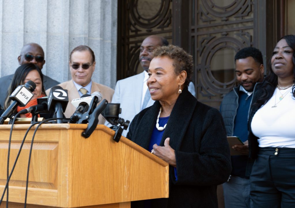 Oakland launches literacy program leaders say could boost education ...