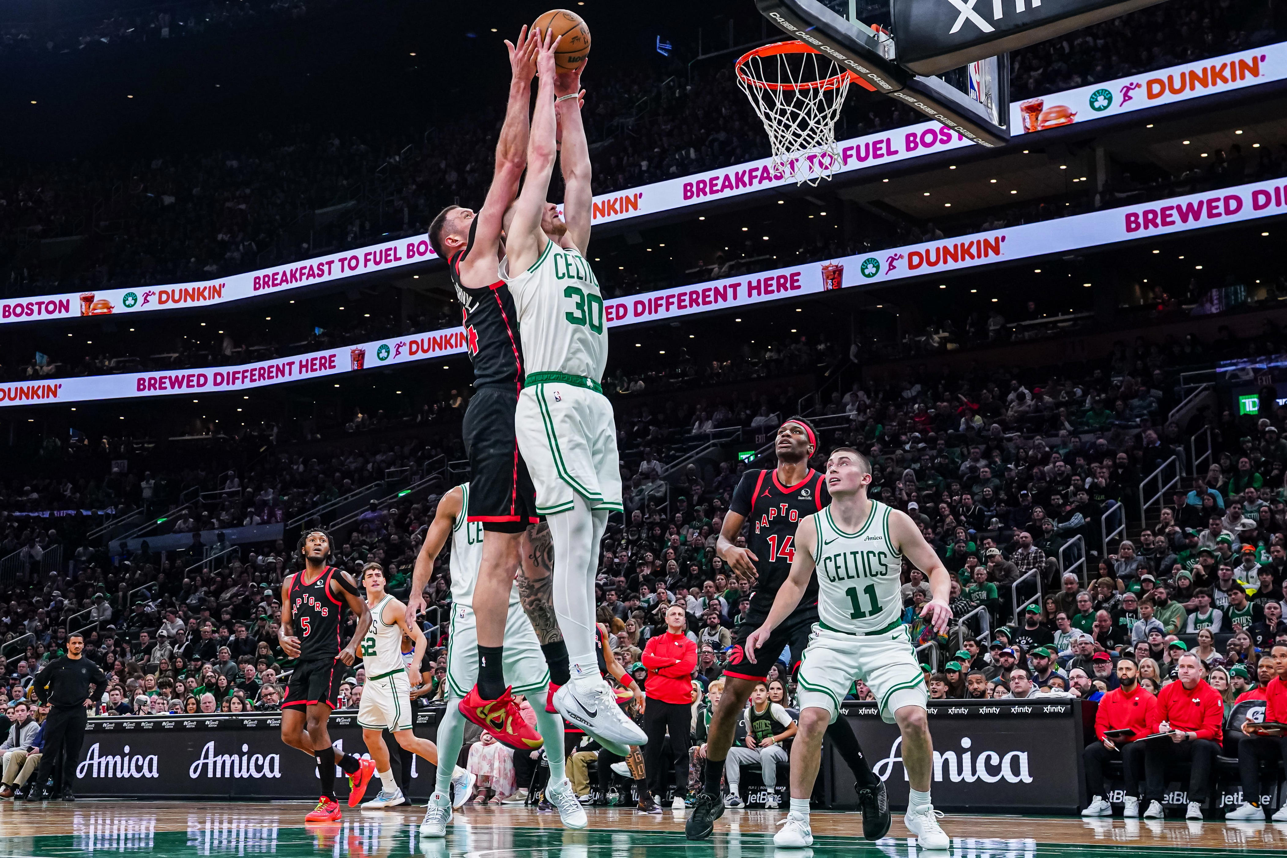 Celtics coach Joe Mazzulla highlights Sam Hauser’s underrated defense ...