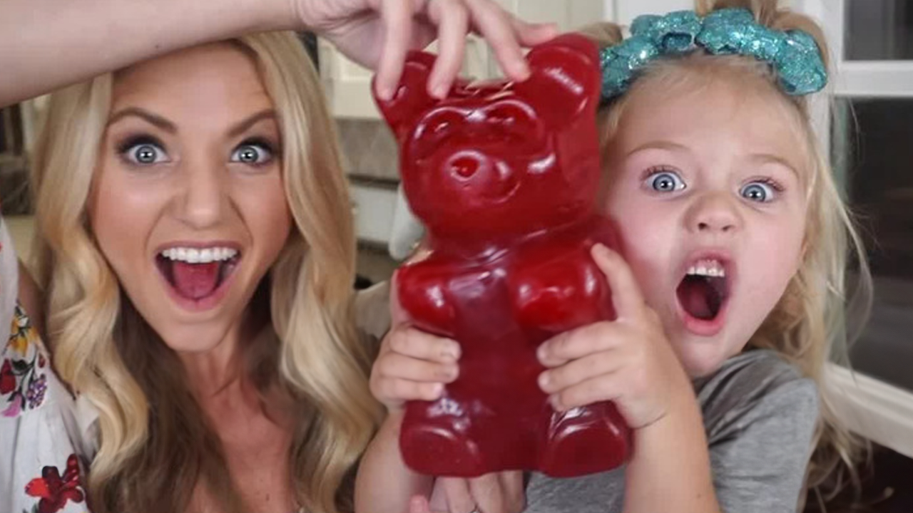 4-year-old tackles the sourest gummy challenge