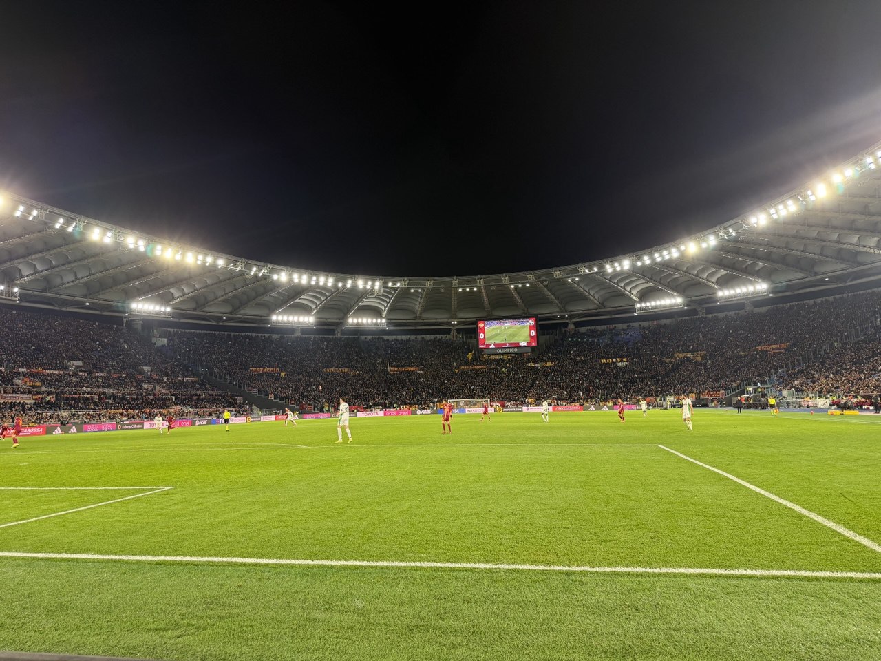 Roma-Sassuolo, la moviola: rigore annullato per fuorigioco millimetrico