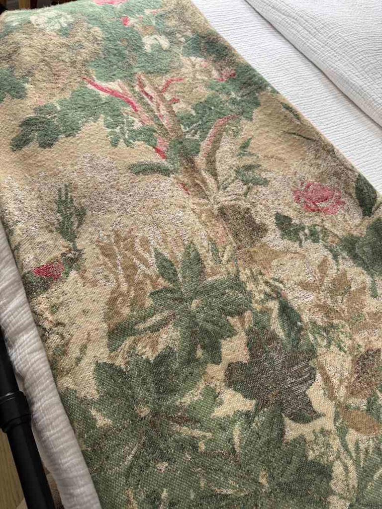 Anthropologie's so cute vintage-inspired throw is going to sell out