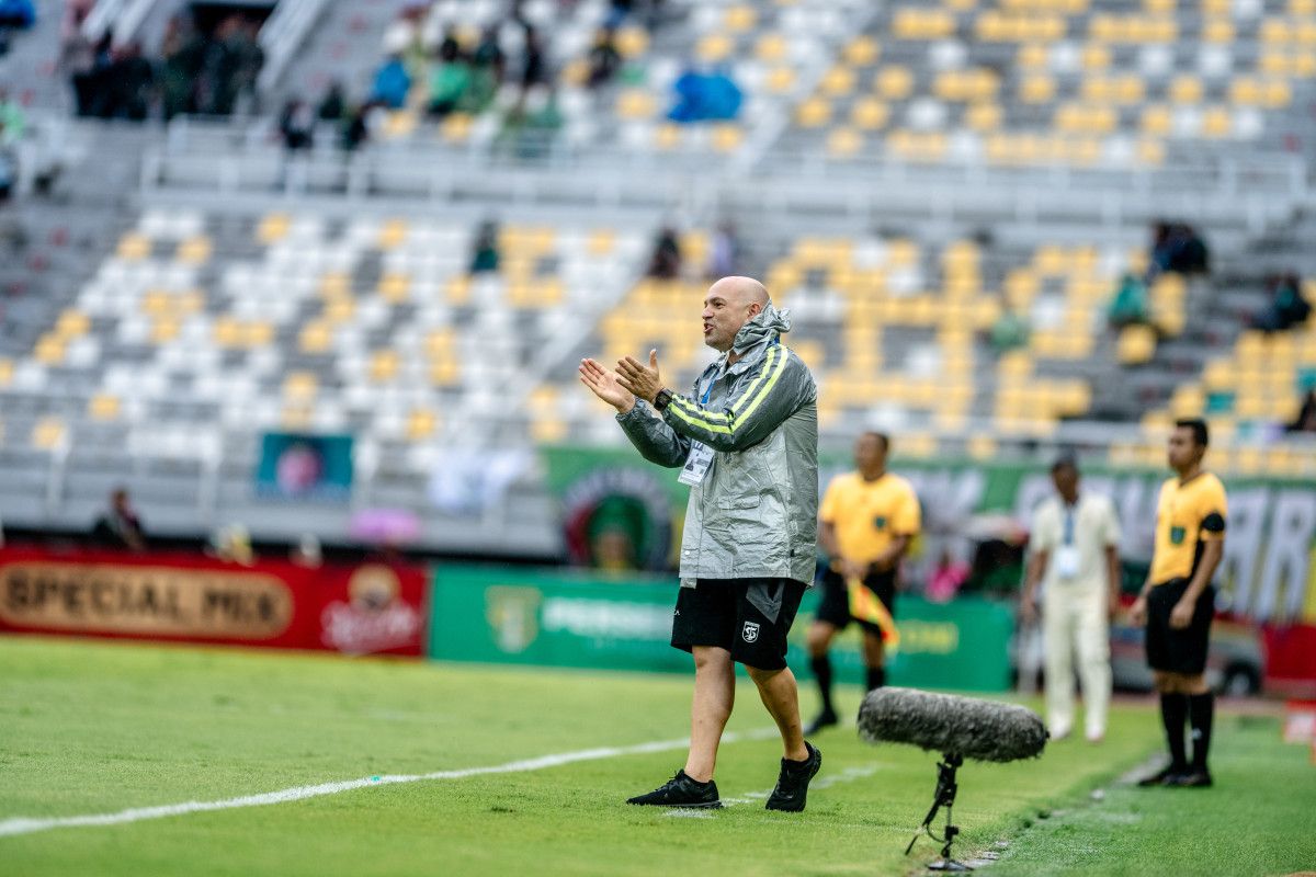 Alasan Bernardo Tavares pilih incar banyak pemain lokal untuk Persebaya