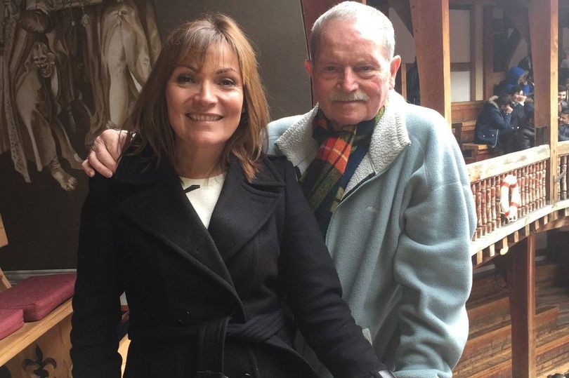 Lorraine Kelly's dad John died after fall on icy path in East Kilbride