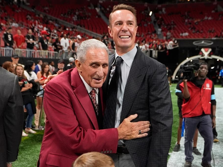 Atlanta Falcons name new president of football