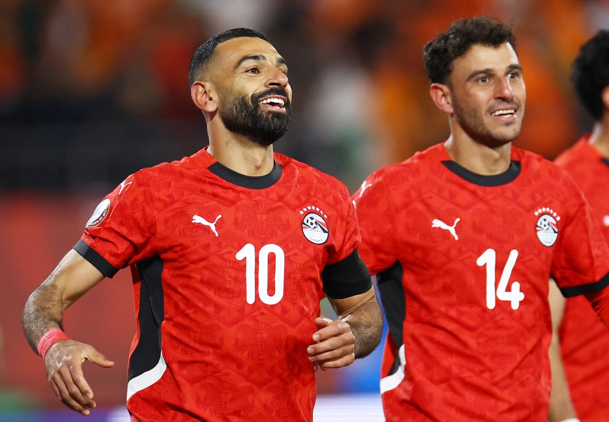 Egypt 3-2 Ivory Coast: Pharaohs through after thriller - Live