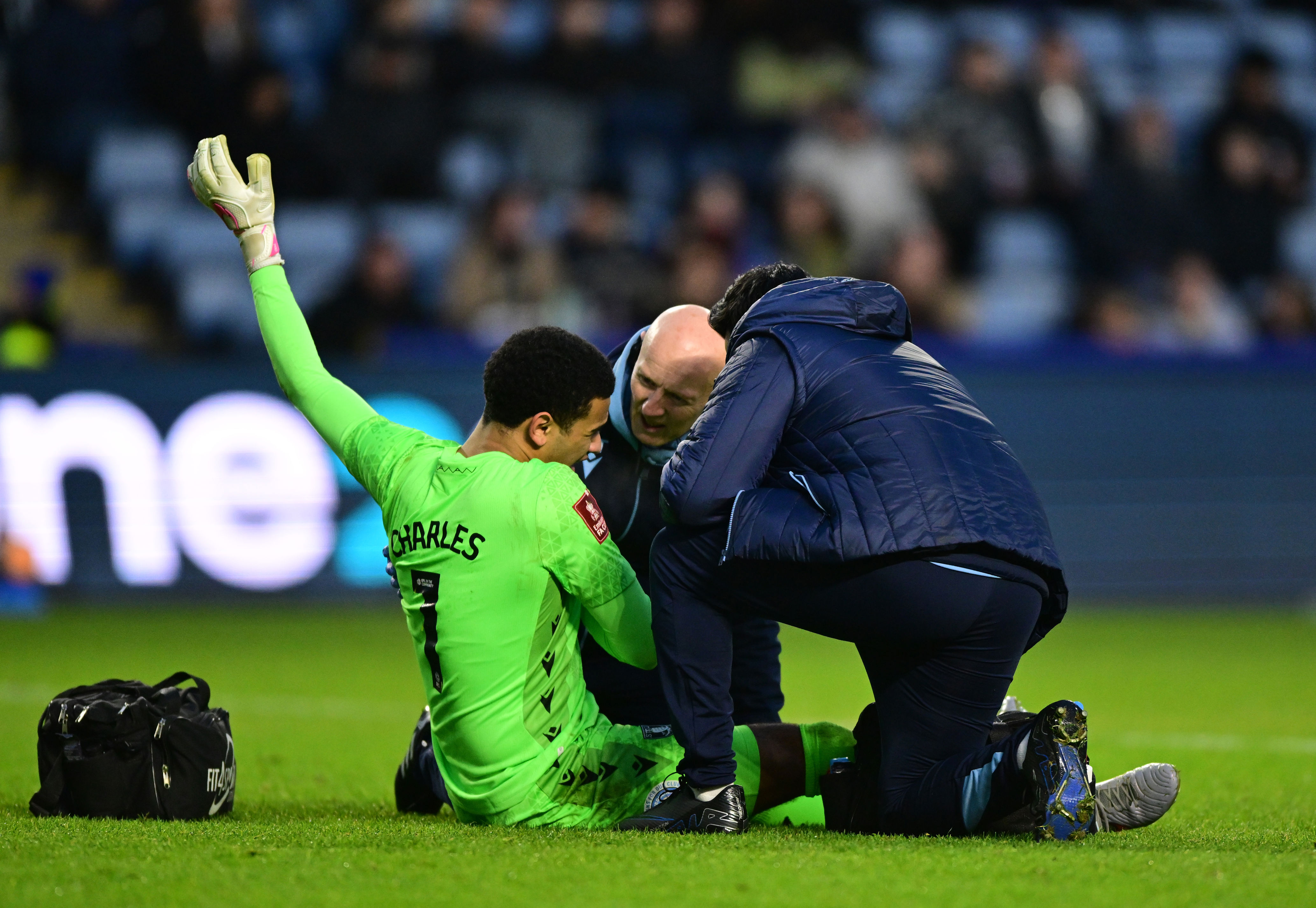 Pierce Charles: Sheffield Wednesday boss Henrik Pedersen issues update ...
