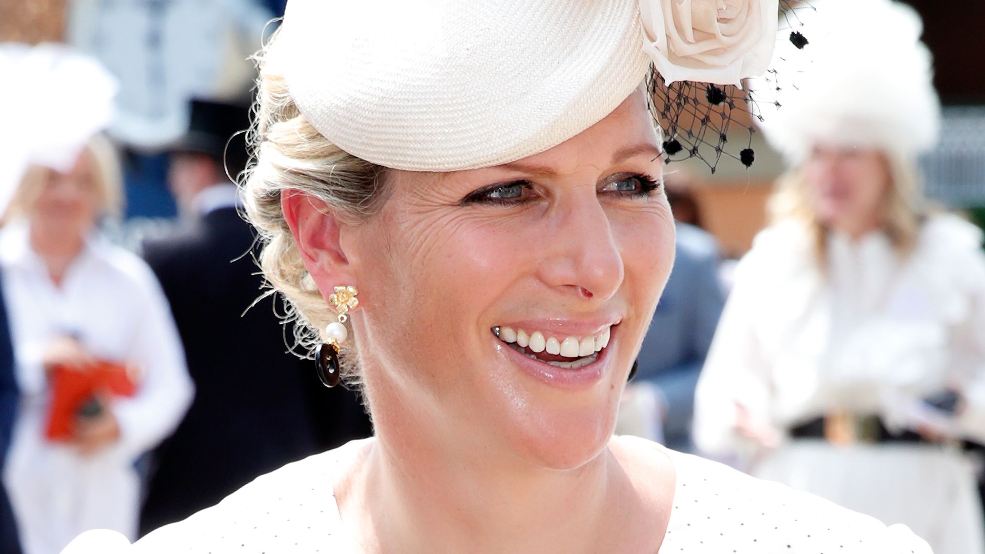 Zara Tindall is a modern-day Disney princess in glittering new puff ...