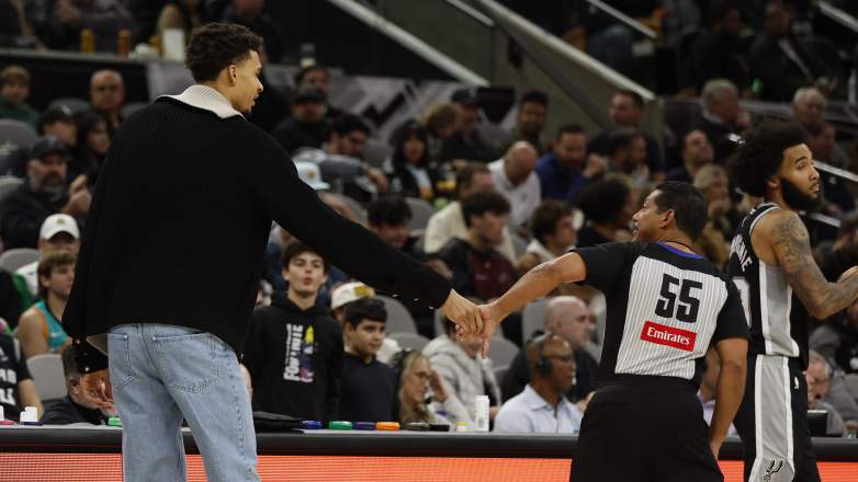 Who is 'National Treasure' basketball referee Bill Kennedy?