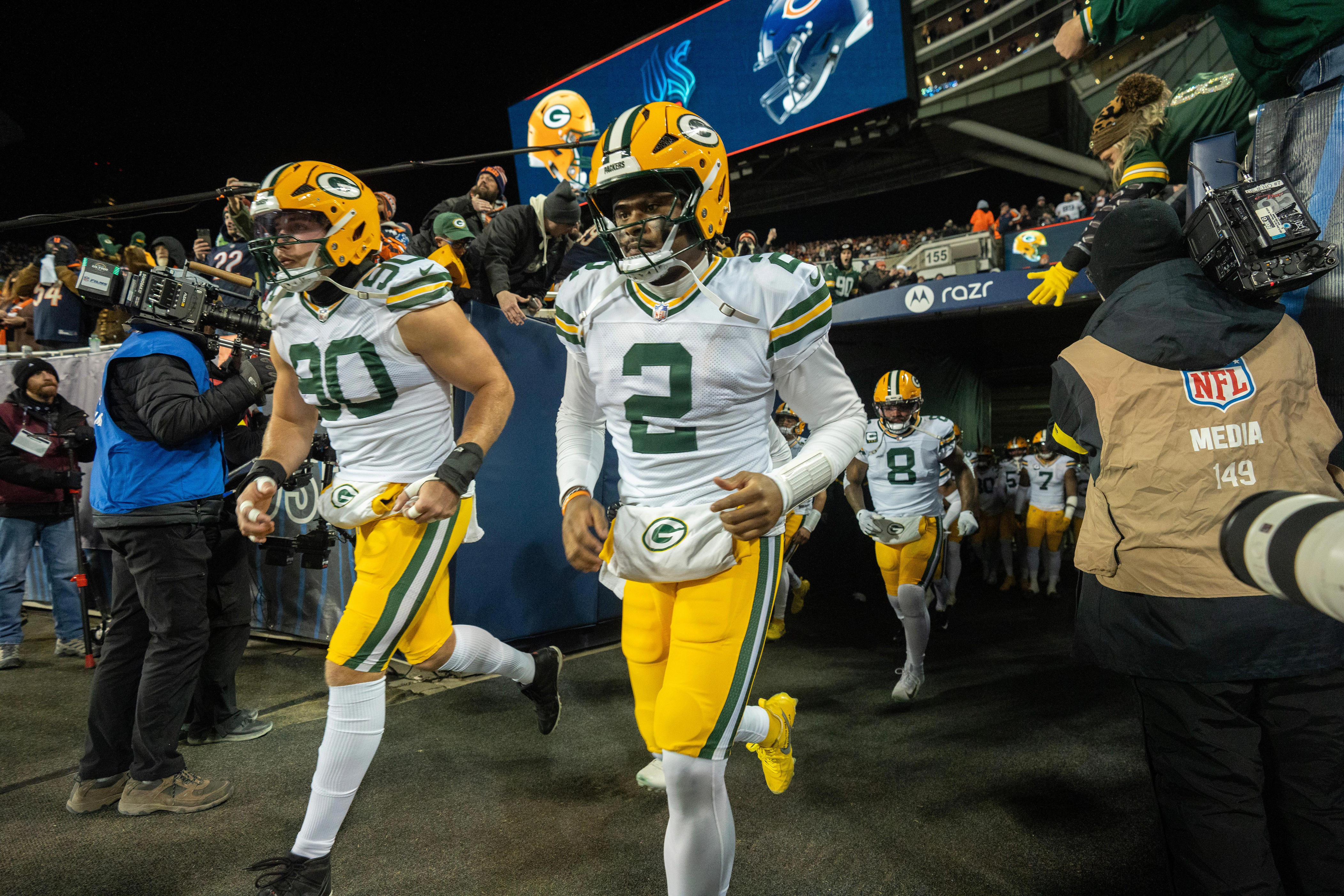 Packers vs. Bears: Who's in, who's out for NFC wild card round?