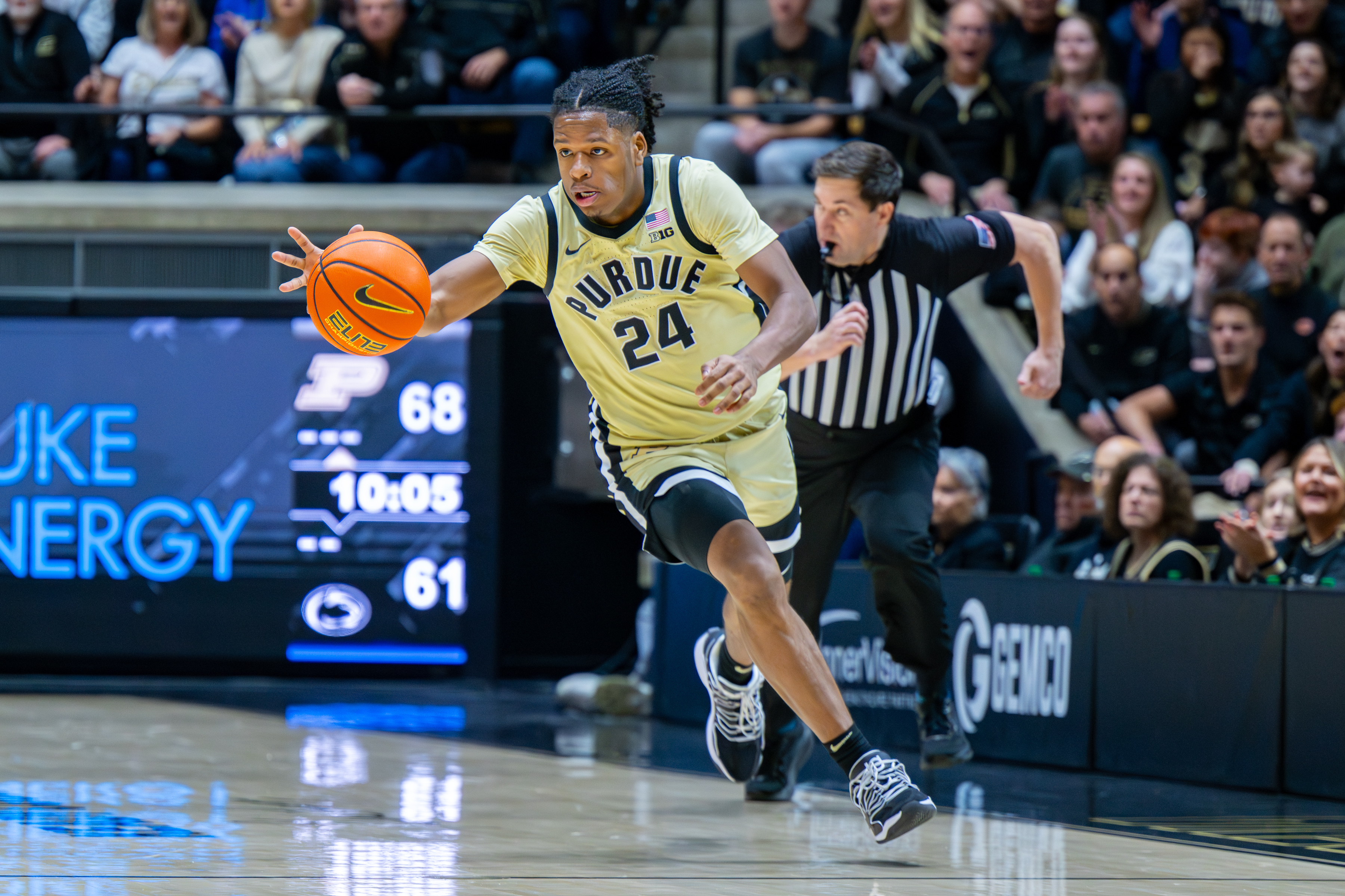 Braden Smith has 26 points, 14 assists to lead No. 5 Purdue to a 93-85 ...