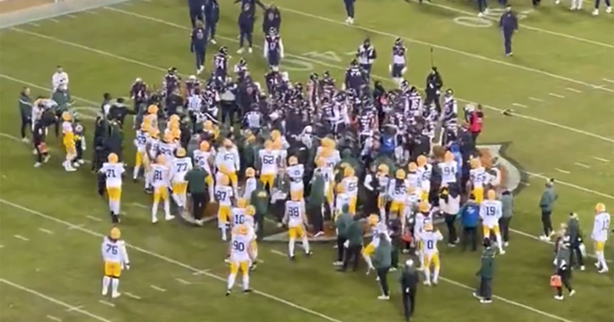Chicago Bears, Green Bay Packers separated after scrum near midfield ...