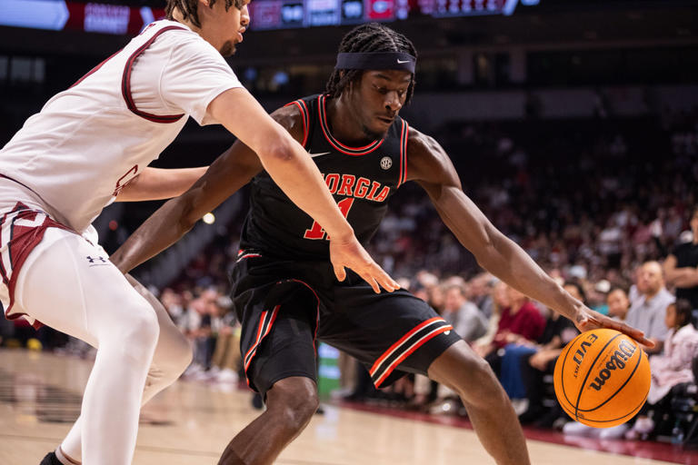 Catchings, Cyril lead second-half rally as No. 18 Georgia beats South ...