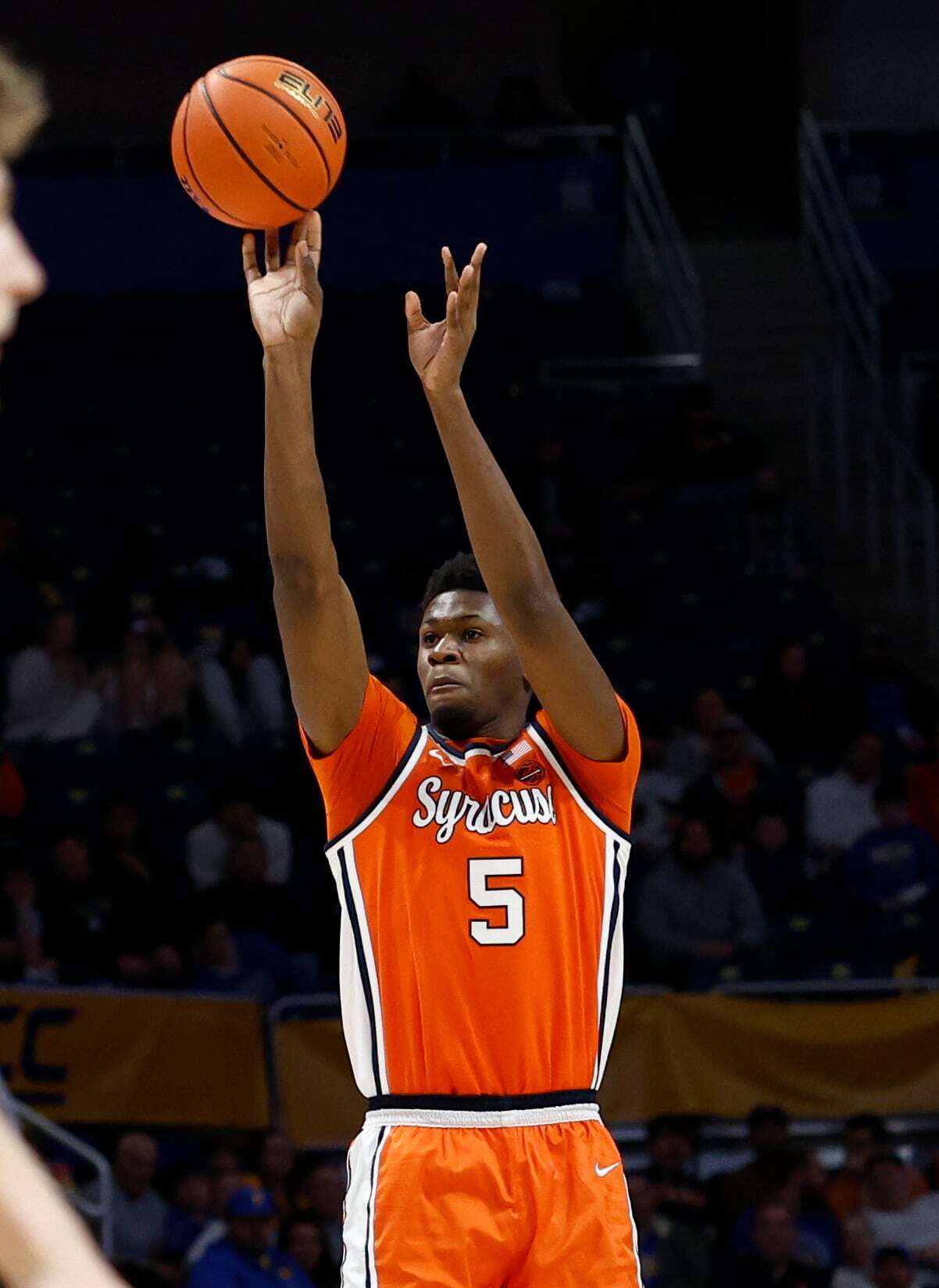 William Kyle slams home dunk of the season in Syracuse win at Pitt ...