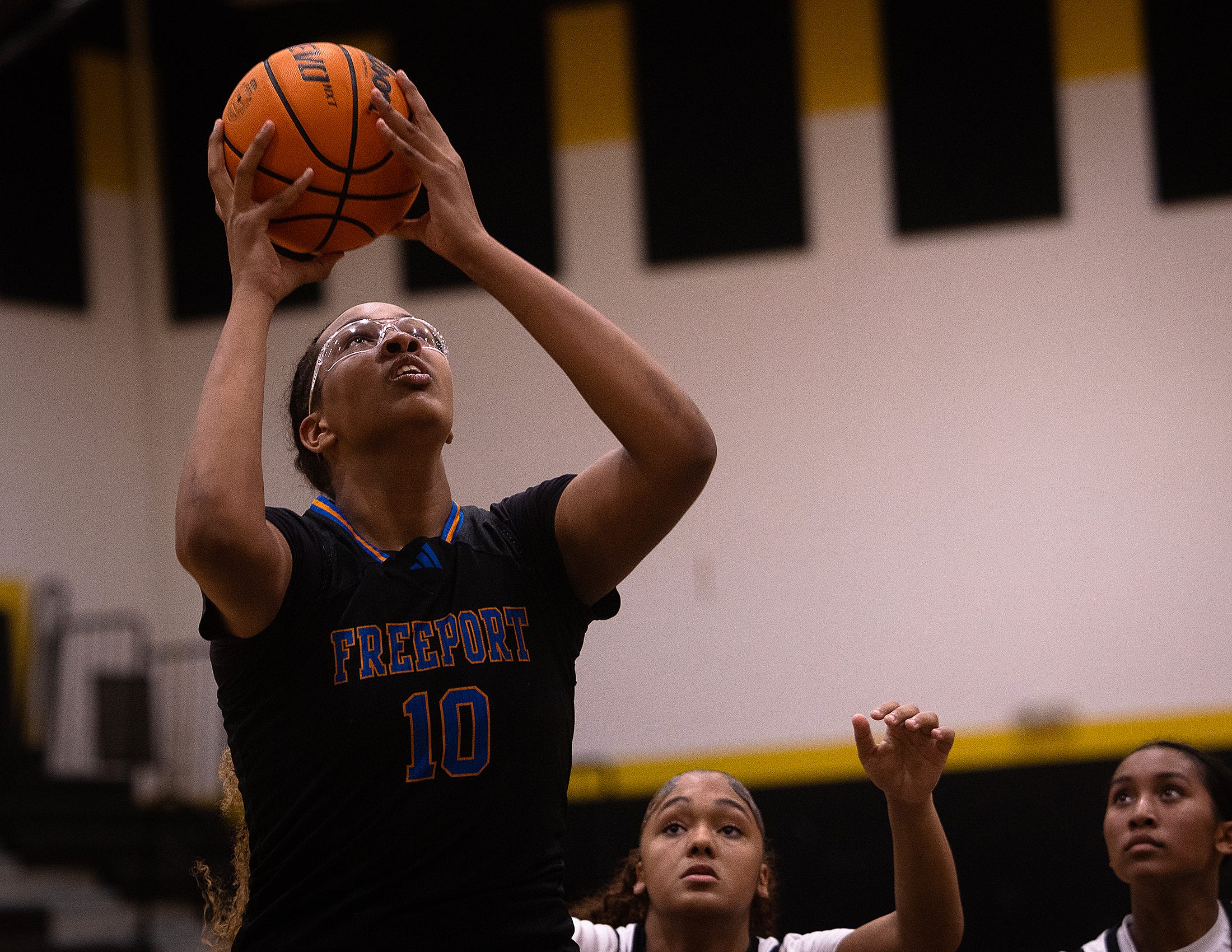 Freshman basketball sensation Athiei Dhal blazing her own trail