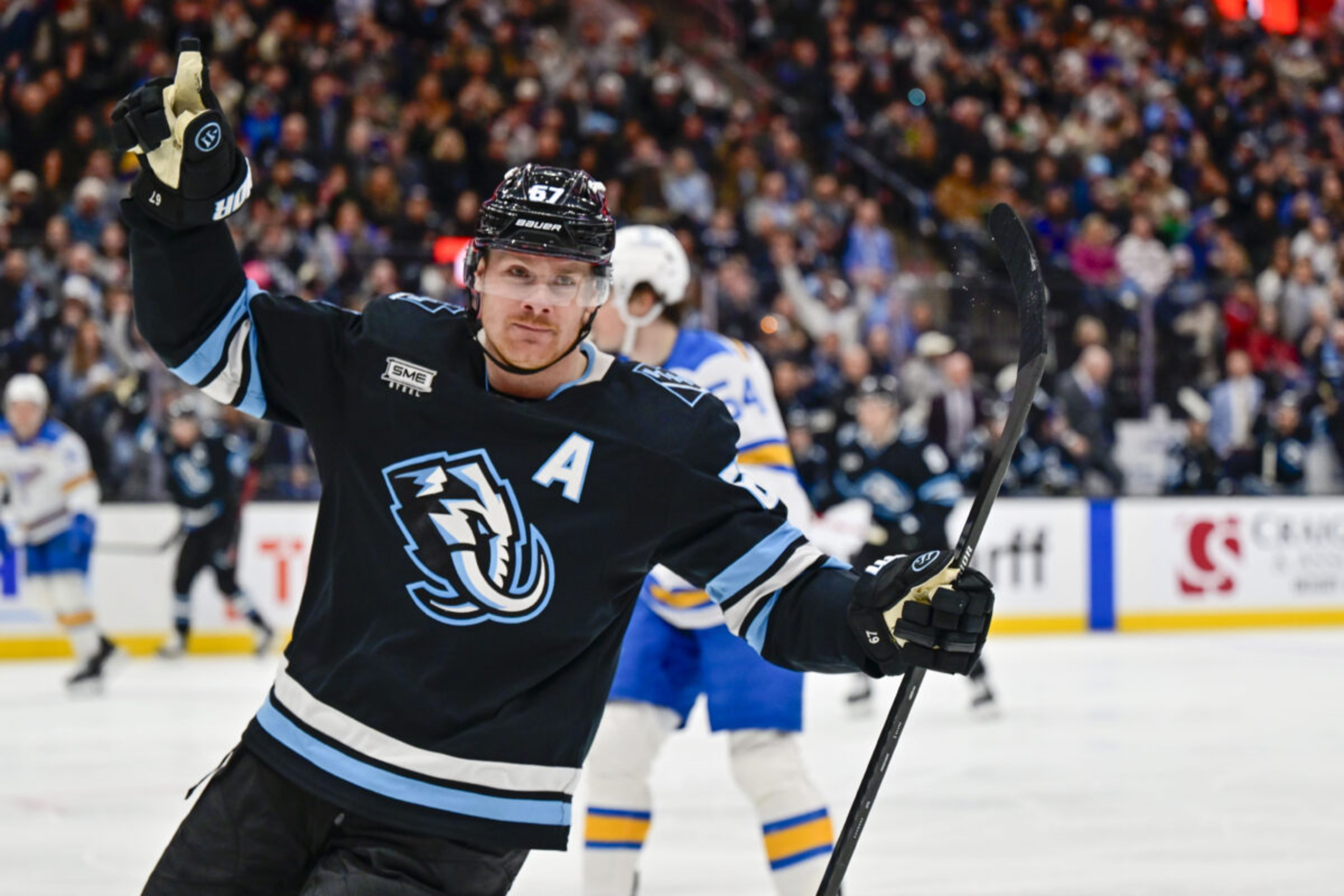 3 takeaways from Mammoth’s 4-2 win over Blues