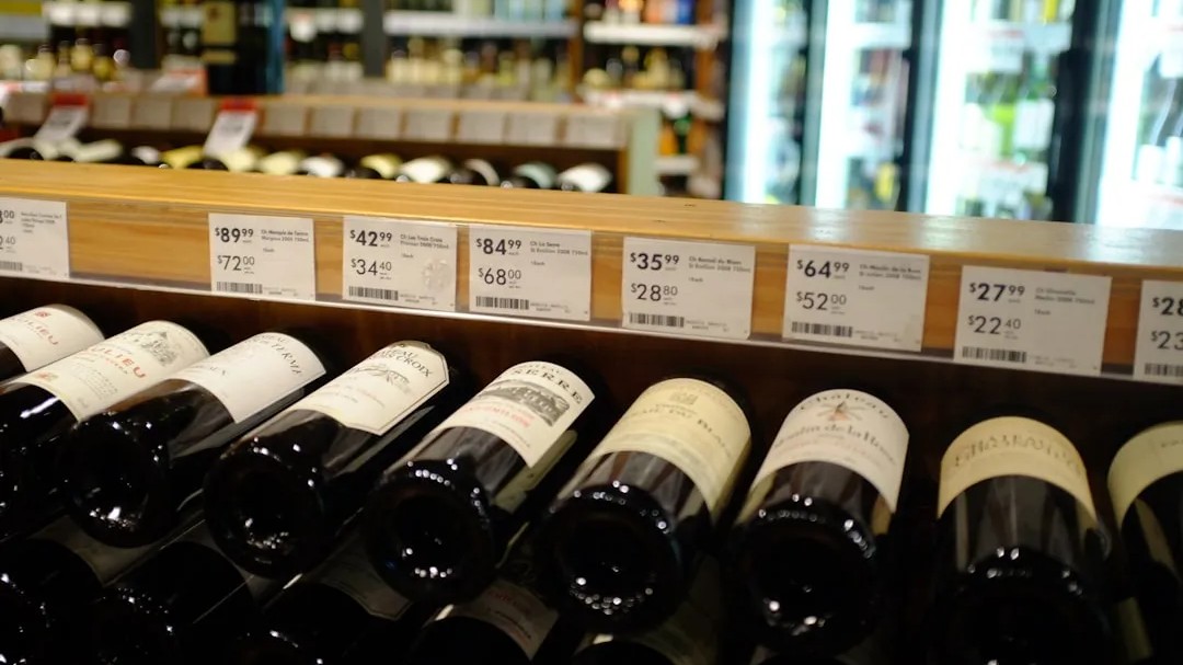 5 subtle tricks high-end steakhouses use to push you toward the second ...