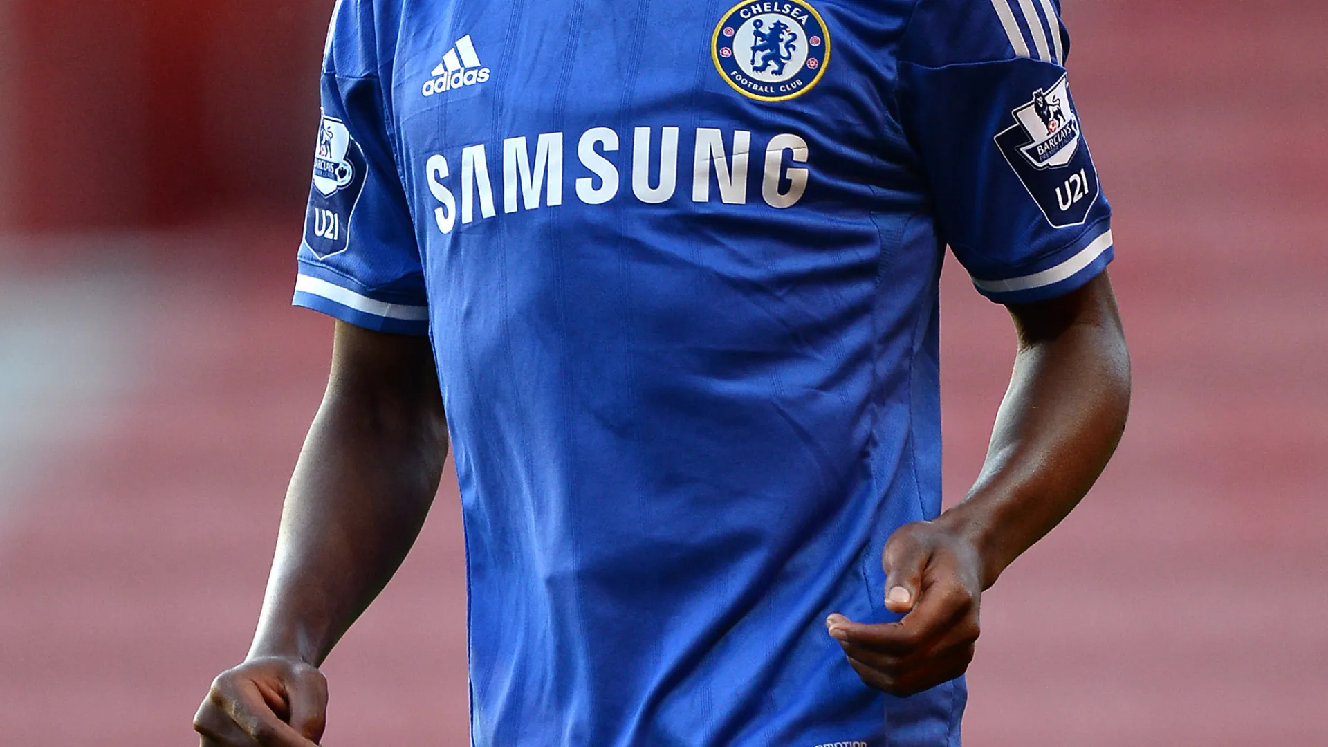 Ex-Chelsea choca o mundo aos 33 anos: "Restam-me dias de vida"