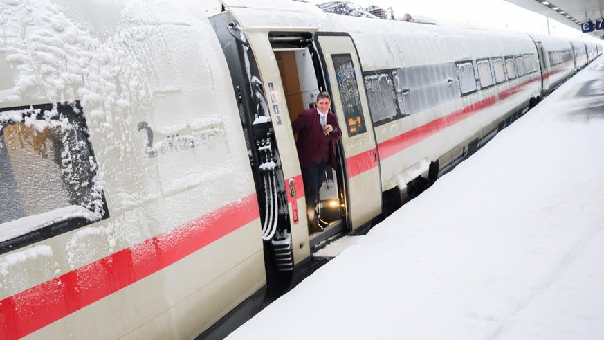 Wintersturm "Elli": Deutsche Bahn bis Sonntag stark beeinträchtigt