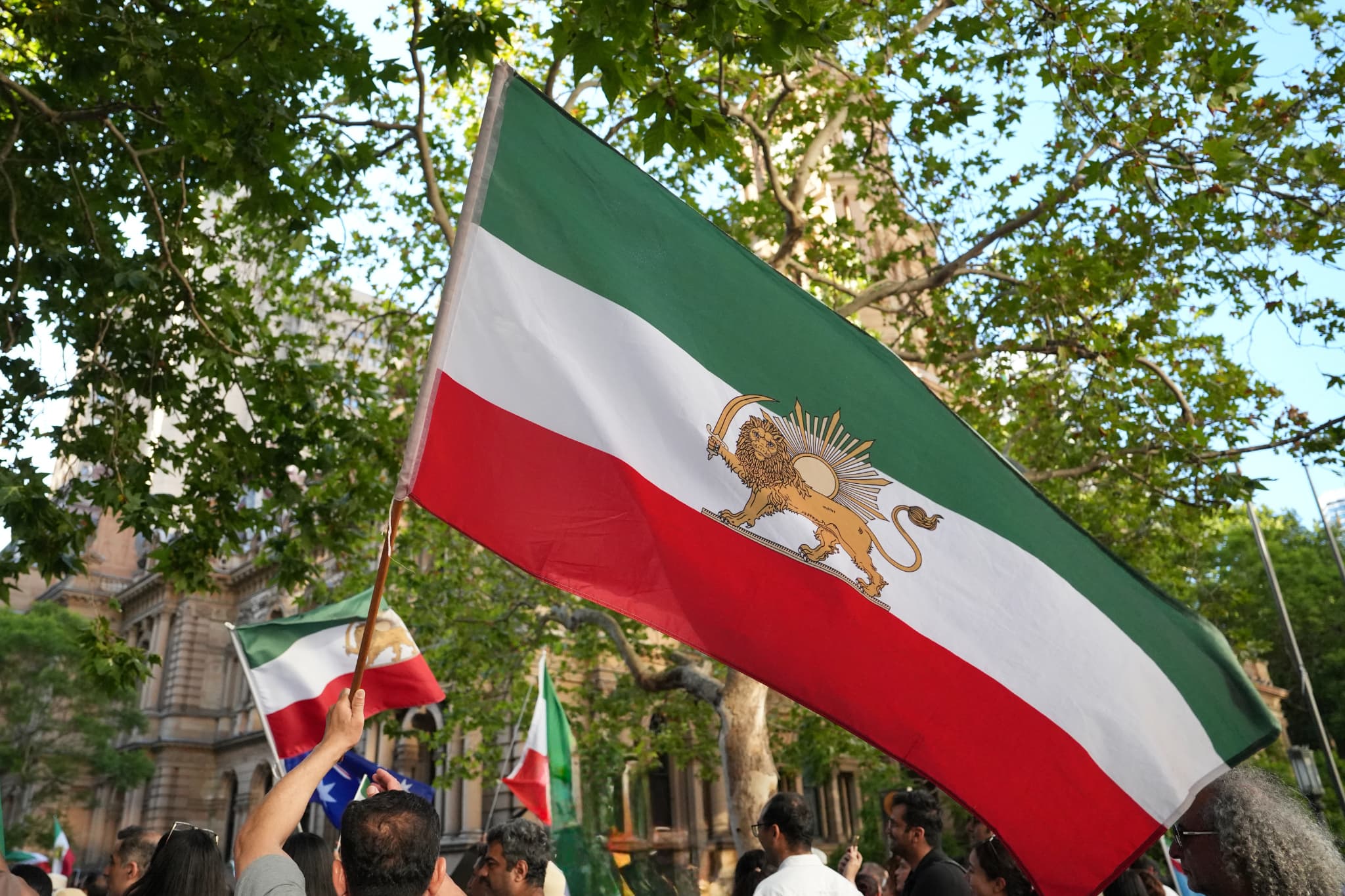 En Iran, ce PDG d'un opérateur télécom refuse de bloquer internet, il ...