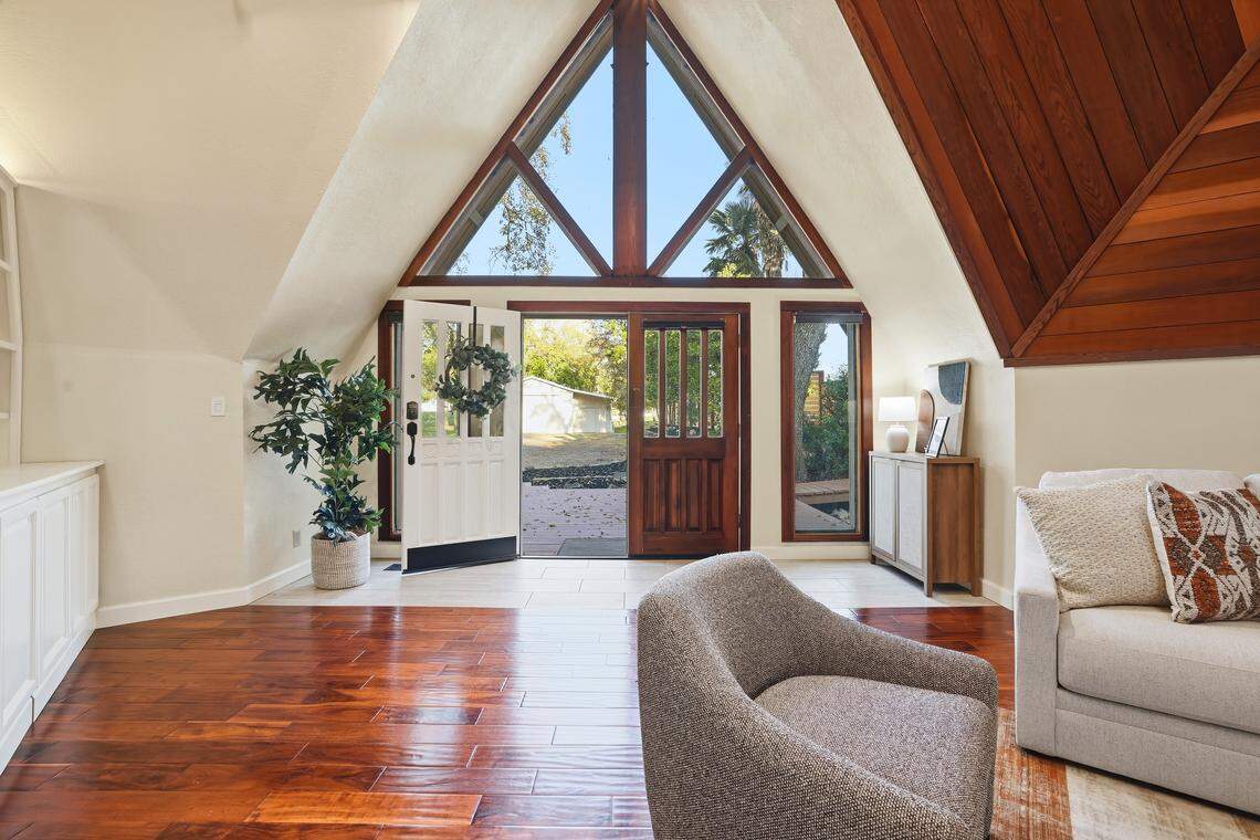 'Groovy' Granite Bay geodesic dome house on 3.3 acres hits Sacramento ...