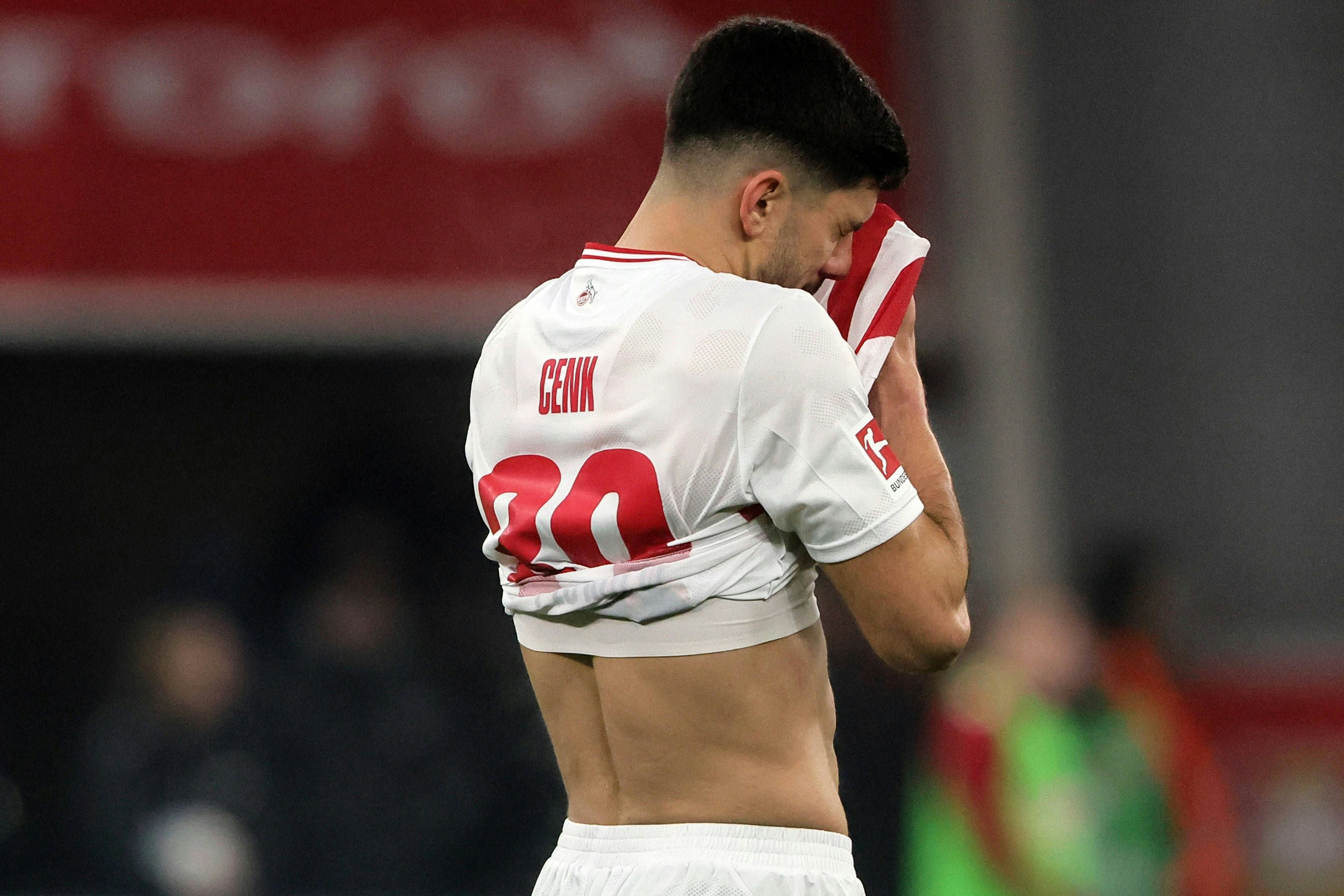 Aufstellung da: Kwasniok rasiert nächsten FC-Profi – Winter-Abgang denkbar