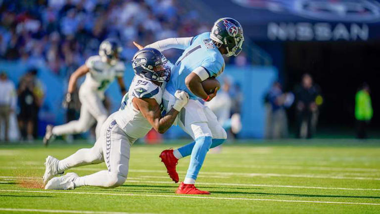 Five Seattle Seahawks named to first and second All-Pro teams