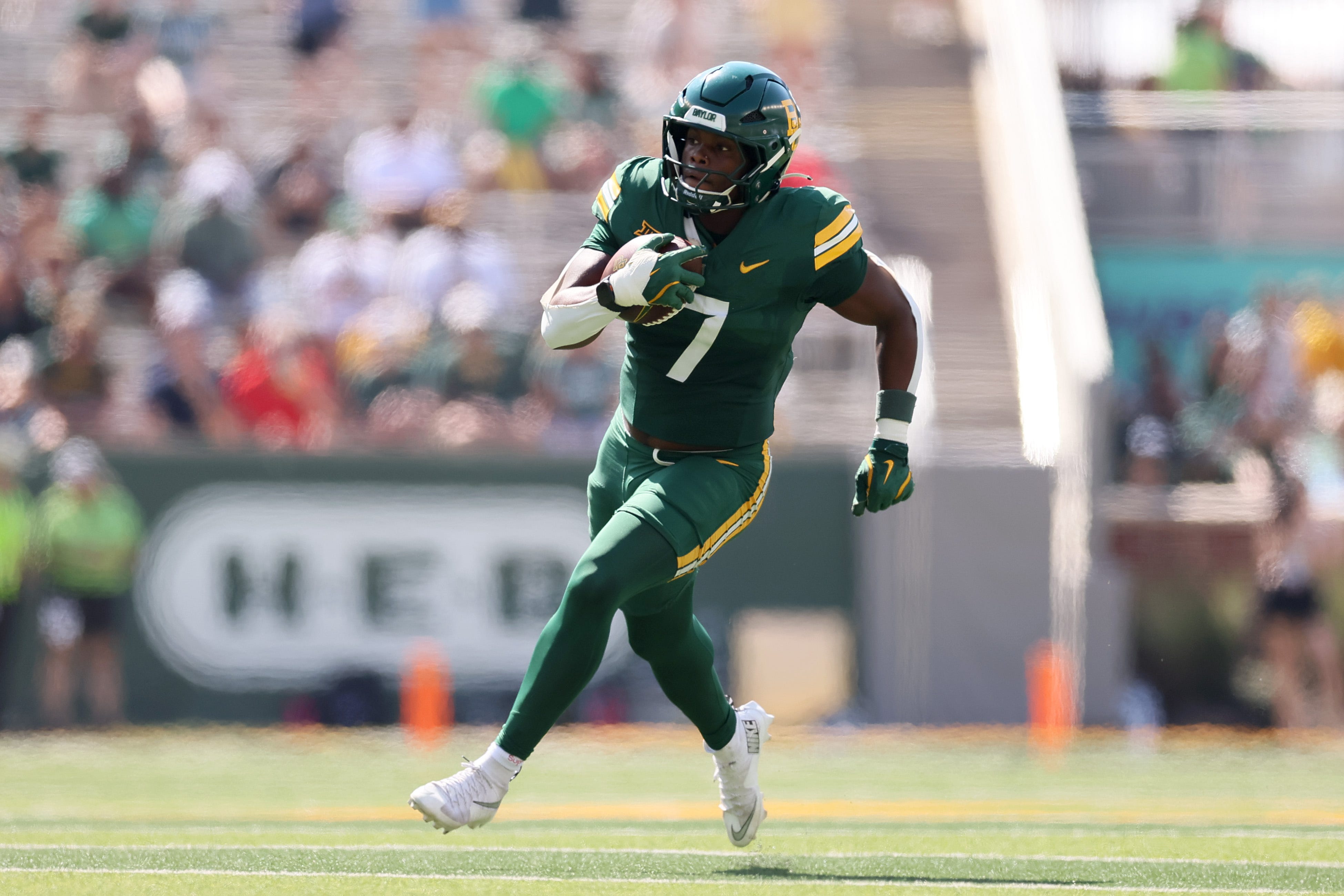 Baylor RB transfer Bryson Washington commits to Auburn football