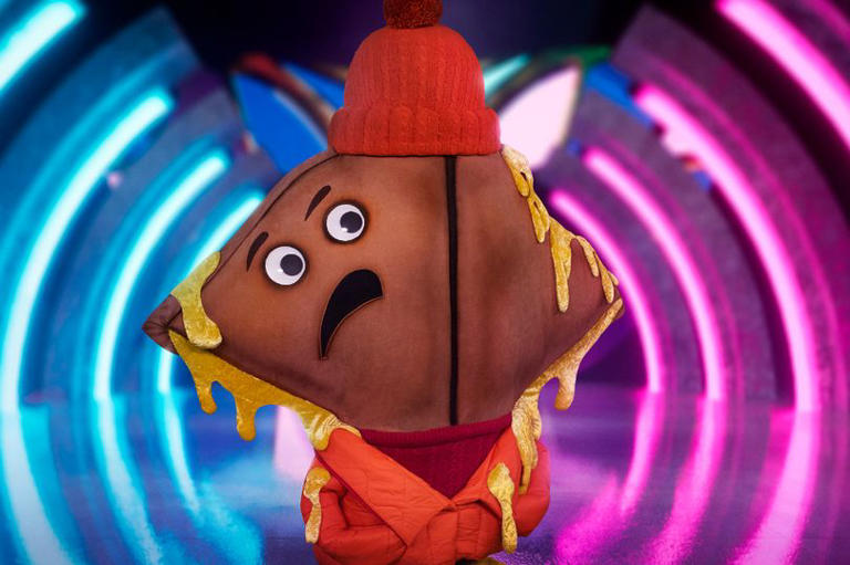 Who is Toastie on The Masked Singer? From American pop star to iconic ...