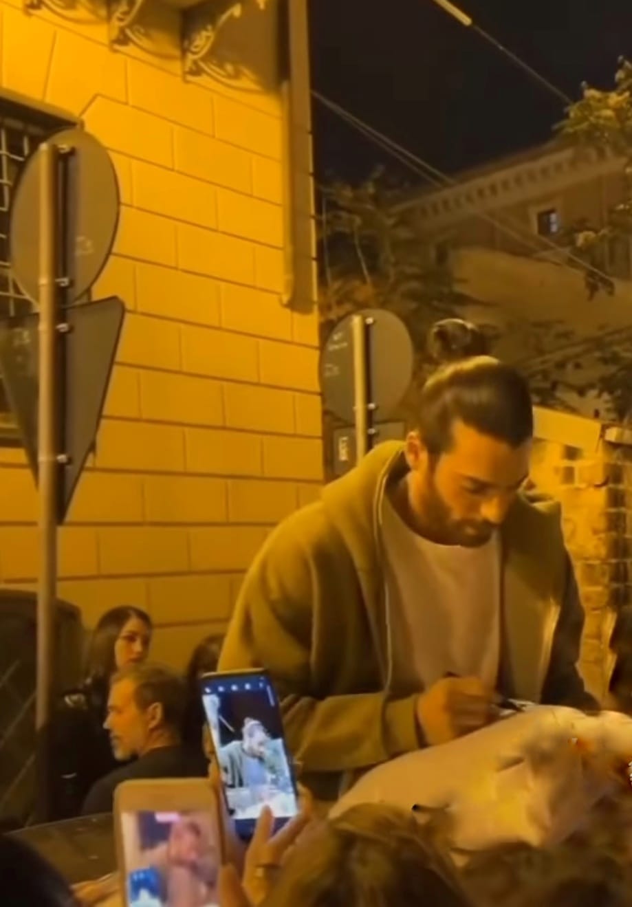 L'attore turco Can Yaman arrestato per consumo di droga: aveva girato a ...