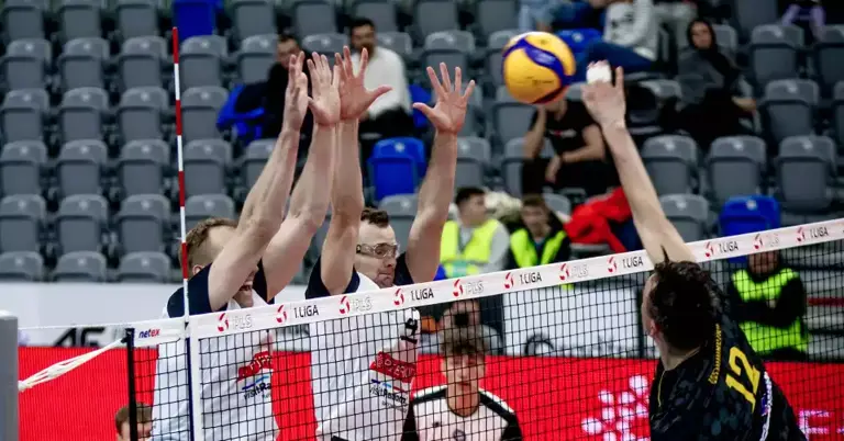 Pierrot Czarni Radom grają z Necko Augustów w ramach 18. kolejki PLS 1 ...