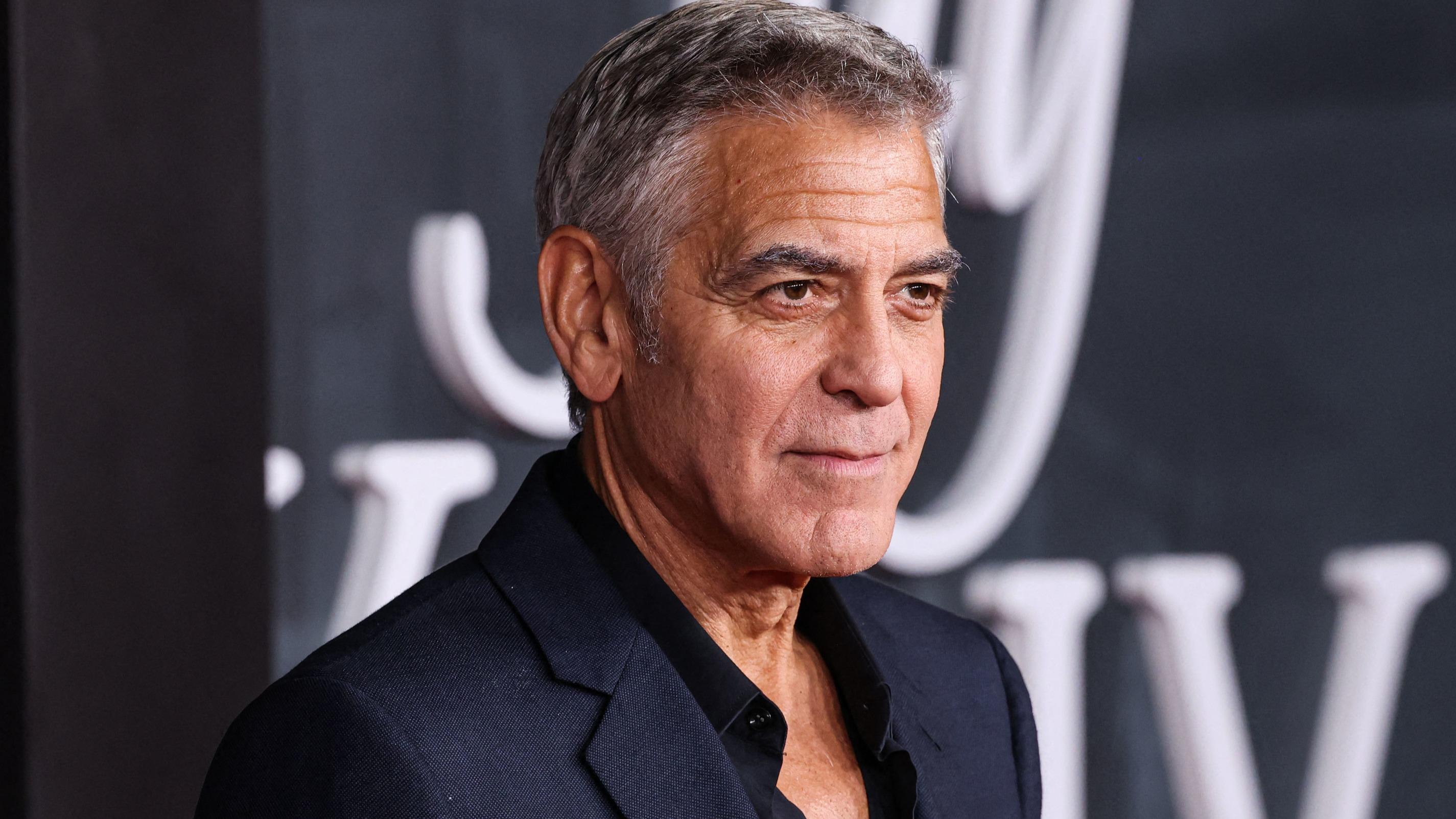 Sa relation avec Cécile Balitran, son amitié avec Jean Dujardin, sa vie ...