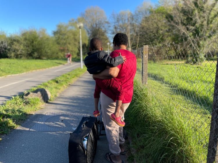 Expulsées d’un bâtiment inoccupé, une cinquantaine de personnes ...
