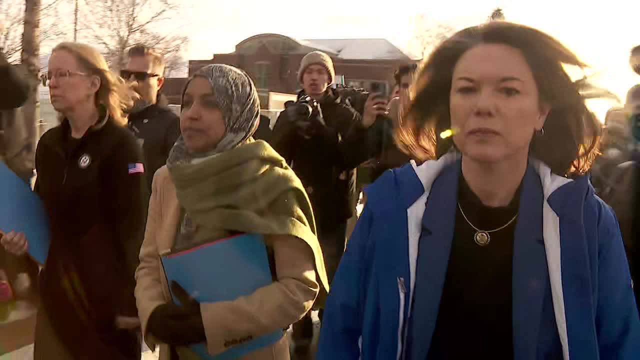 Minnesota congressional reps make 'oversight visit' to ICE headquarters