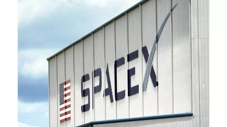 Elon Musk’s SpaceX wins $739 million US Space Force launch contracts ...